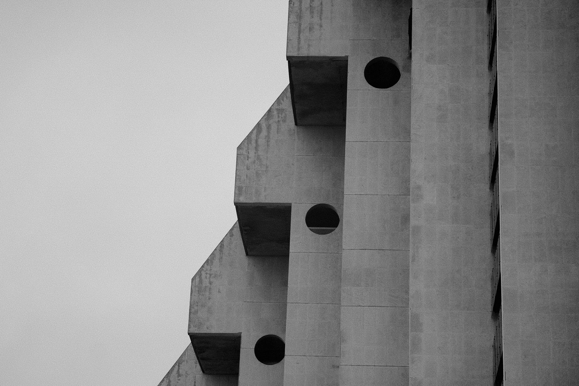 When to use black & white photography – Tudor Parhon